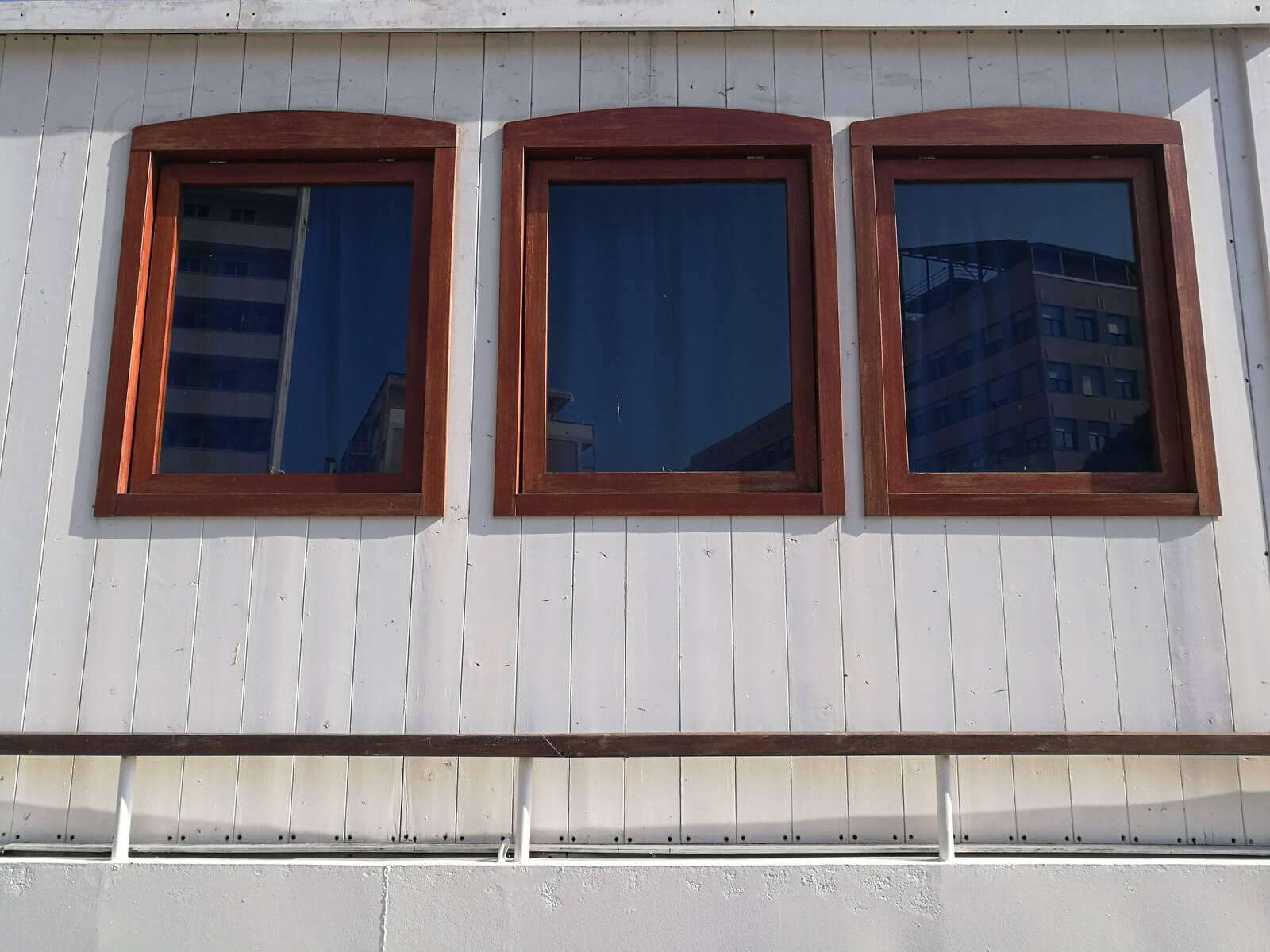 Old Boat Windows: When Should you Replace? | Boat Windows